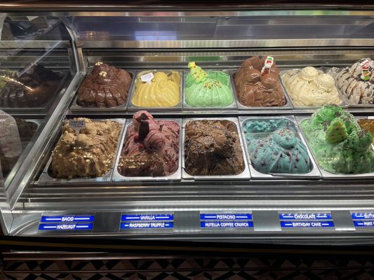 COCOLINI GELATO - Updated November 2024 - 17 Photos - 3850 S Las Vegas ...