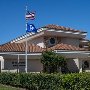 CLAY COUNTY PUBLIC LIBRARY - Updated December 2025 - 11 Photos - 2054 ...