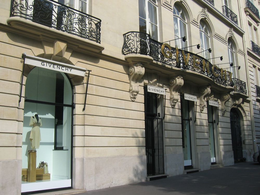GIVENCHY - 3 avenue George V, Paris, France - Fashion - Phone Number - Yelp