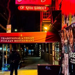 JOHN’S OF 12TH STREET - Updated December 2025 - 709 Photos & 945 ...