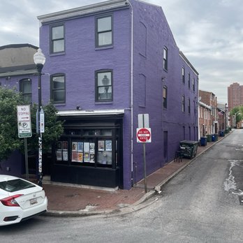 8X10 - Updated December 2025 - 18 Photos & 47 Reviews - 10 E Cross St ...