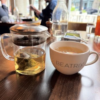 BEATRIX - Updated July 2025 - 3276 Photos & 2655 Reviews - 519 N Clark ...