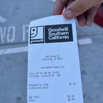 GOODWILL SOCAL RIVERSIDE WAREHOUSE CLEARANCE CENTER - Updated December ...