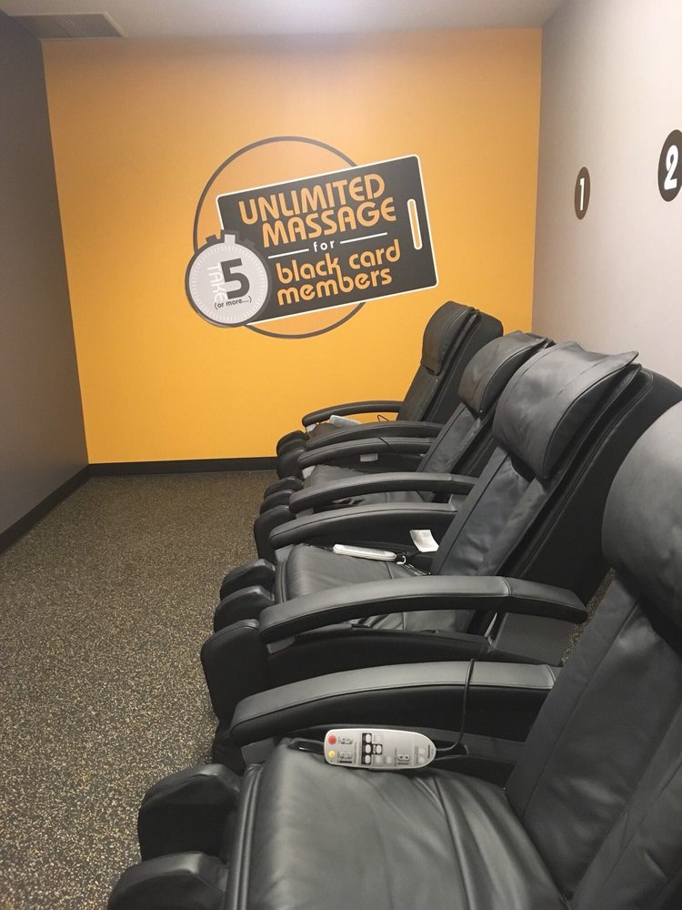 FIT4LESS - Updated December 2025 - 1911 Kennedy Road, Toronto, Ontario ...