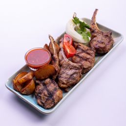 BELUGA HOUSE WATERFRONT RESTAURANT - Updated July 2025 - 150 Photos ...