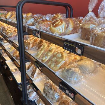 85°C BAKERY CAFE-GRAND PRAIRIE - Updated June 2025 - 103 Photos & 23 ...