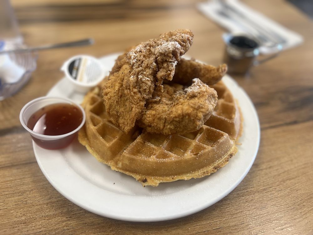 CAFE 393 ON MAIN - Updated October 2025 - 116 Photos & 152 Reviews ...