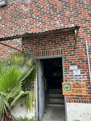 THE BOOK CYCLE - Updated December 2025 - 405 N Velasco St, Houston ...