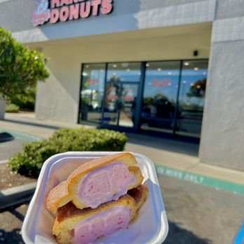 RANDY’S DONUTS - Updated June 2024 - 497 Photos & 157 Reviews - 3737 ...