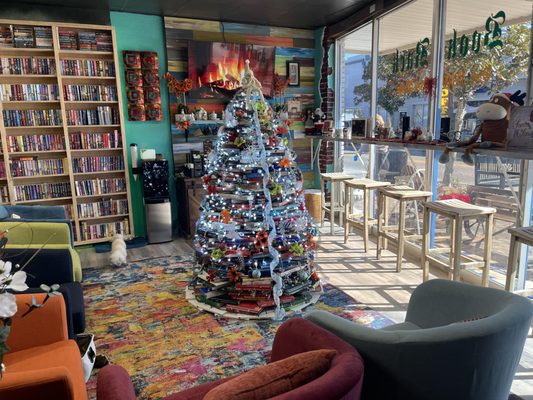 BOOK RACK - 40 Photos & 25 Reviews - 125 W McKey St, Ocoee, Florida ...