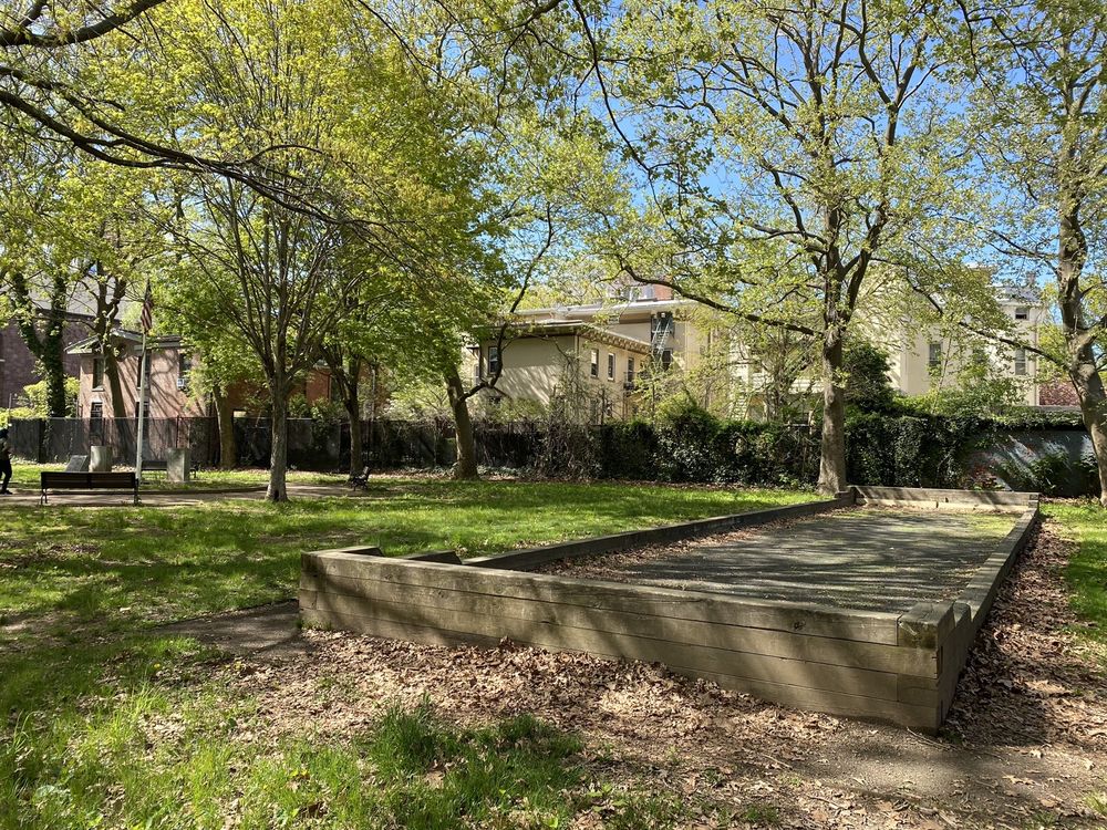 WOOSTER MEMORIAL PARK - Updated April 2025 - Wooster St & Warren St ...