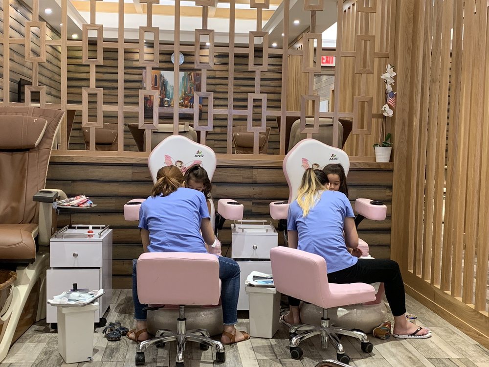 VICTORIA’S NAILS & SPA - 64 Photos & 89 Reviews - 3543 Long Beach Rd ...