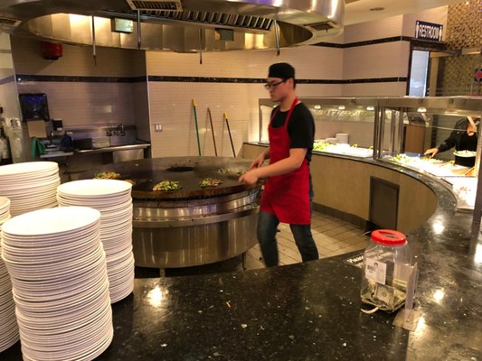 KING BUFFET - 381 Photos & 568 Reviews - Buffets - 1375 N Western Ave ...