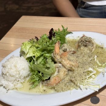 THE ALLEY RESTAURANT BAR & GRILL - Updated August 2024 - 5603 Photos ...