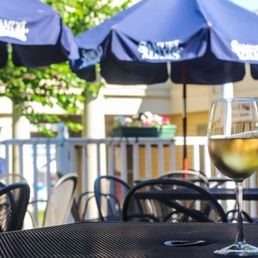 MAPLE TREE CAFE - Updated July 2025 - 78 Photos & 89 Reviews - 781 ...