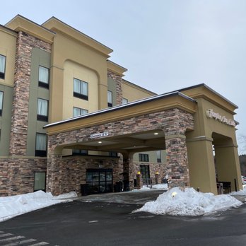 HAMPTON INN & SUITES STROUDSBURG POCONO MOUNTAINS - Updated October ...