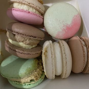 HONEY & BUTTER MACARONS - 4620 Photos & 1442 Reviews - 633 Spectrum ...