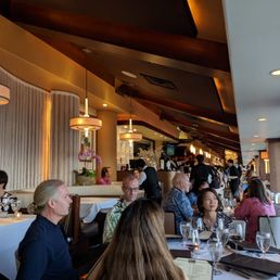 THE SIGNATURE PRIME STEAK & SEAFOOD - Updated January 2026 - 7160 ...