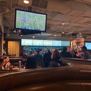 BLUE 32 SPORTS GRILL - 258 Photos & 522 Reviews - 1524 E Williams Field ...