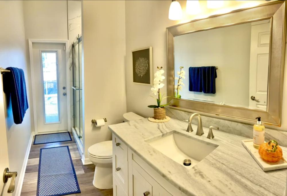 ABSOLUTE CONSTRUCTION AND RESTORATION SERVICES - Updated December 2025 ...