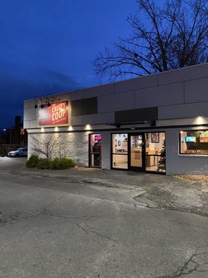 THE CRISPY COOP - Updated October 2025 - 185 Photos & 221 Reviews ...