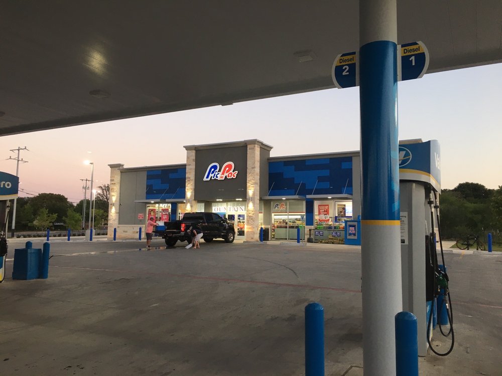 PIC N PAC - Updated October 2025 - 4330 N Loop 1604 E, San Antonio ...