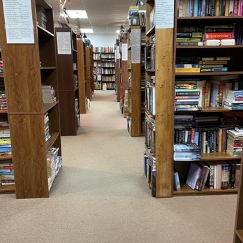 THE GRUMPY BOOKPEDDLER - Updated July 2025 - 41 Photos & 16 Reviews ...