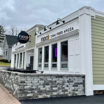 FUOCO APIZZA - Updated June 2025 - 235 Photos & 160 Reviews - 461 W ...