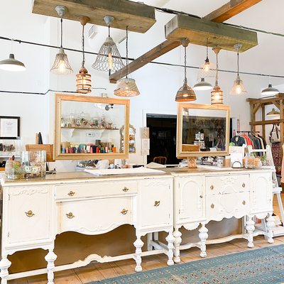 THE BLESSING BARN - Updated June 2024 - 60 Photos & 43 Reviews - 5 ...