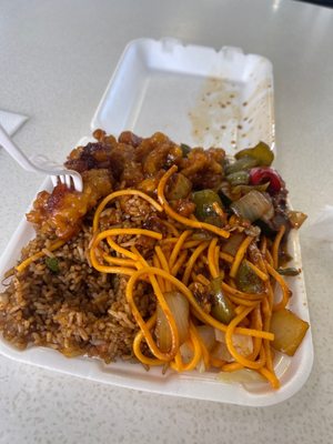 WOK AROUND - Updated December 2025 - 35 Photos & 89 Reviews - 81599 US ...