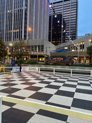 THE DOWNTOWN DENVER RINK AT SKYLINE PARK - Updated September 2025 - 30 ...