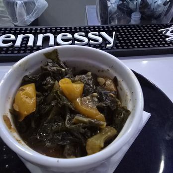 SWIGZZ RESTAURANT AND LOUNGE - Updated September 2025 - 68 Photos & 31 ...