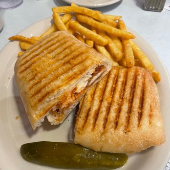 VIEWMONT DINER - Updated July 2024 - 46 Photos & 86 Reviews - 448 ...