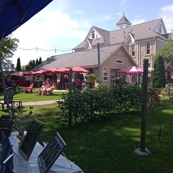 THE RED FERN INN AT ROCKY POINT WINERY - Updated September 2024 - 105 ...