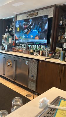 SOLSTICE BAR & GRILLE - Updated July 2025 - 15 Photos - 1575 Carey Palm ...