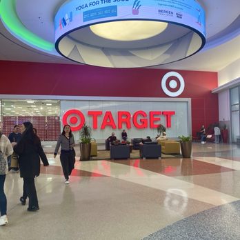TARGET - Updated November 2025 - 177 Photos & 109 Reviews - 900 Bergen ...
