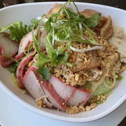 THAI KITCHEN - Updated June 2025 - 88 Photos & 58 Reviews - 1120 E 12th ...