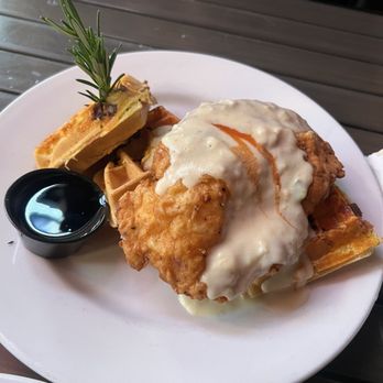 BREAD WINNERS CAFE & BAKERY - UPTOWN DALLAS - Updated October 2025 ...