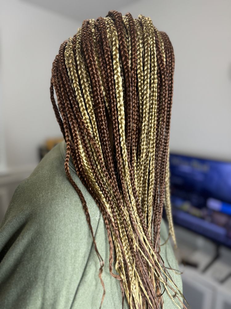 ADDYS CHIC PLACE - Updated February 2025 - Request an Appointment - 37 ...