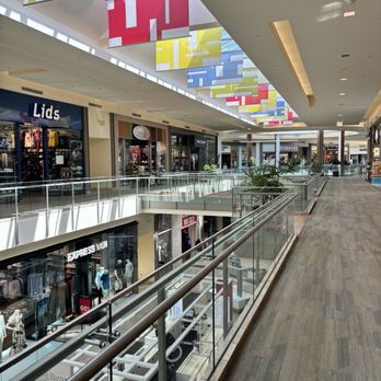 THE MALL AT ROBINSON - Updated January 2026 - 61 Photos & 18 Reviews ...