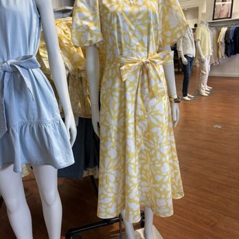 TANGER OUTLETS HERSHEY - Updated November 2025 - 61 Photos - 72 Reviews ...