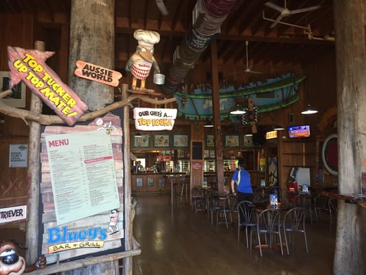 THE PUB AT AUSSIE WORLD - Updated July 2025 - 11 Photos - 73 Frizzo Rd ...