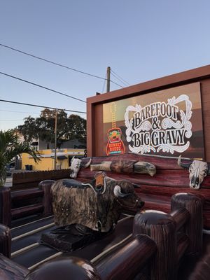 SUNSET RODEO - Updated December 2025 - 13 Photos - 302 S Howard Ave ...