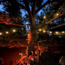 WAYMART HOTEL RESTAURANT - Updated January 2025 - 63 Photos & 77 ...