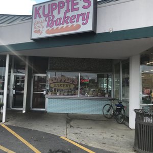 ITALIAN BAKERY - 78 Photos & 66 Reviews - Bakeries - 82 E Lake St ...