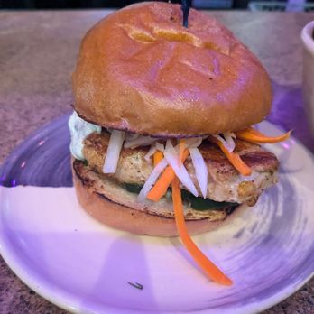 QUEENY’S - Updated May 2025 - 178 Photos & 89 Reviews - 321 E Chapel ...