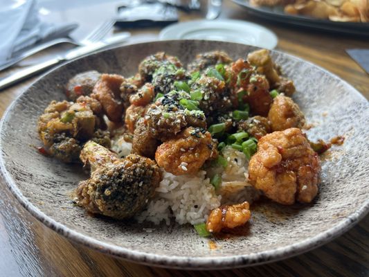 TAVERN IN THE SQUARE - Updated January 2026 - 90 Photos & 103 Reviews ...