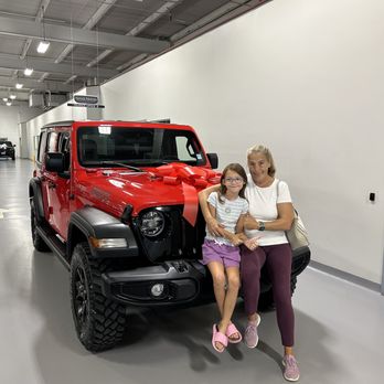 NOVAK MOTORS - Updated October 2025 - 47 Photos & 53 Reviews - 215 ...