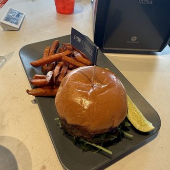 POPSTROKE - Updated December 2025 - 117 Photos & 70 Reviews - 5539 ...