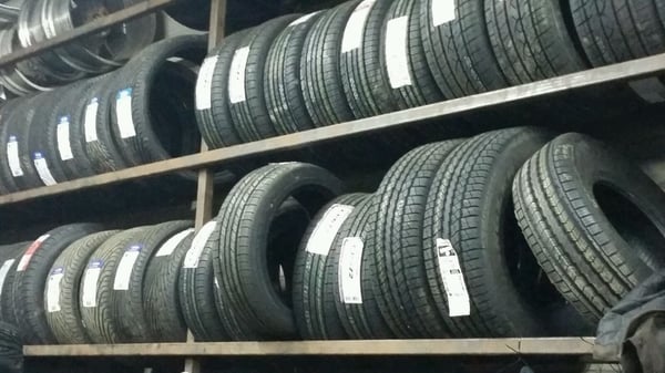 UNIVERSAL TIRE AND RIMS - Updated October 2025 - 12 Photos & 16 Reviews ...